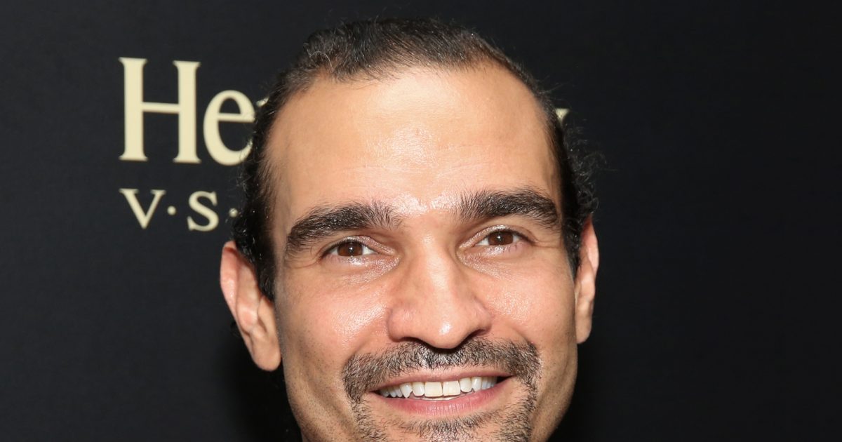 Javier Muñoz Completes His Run in “Hamilton”